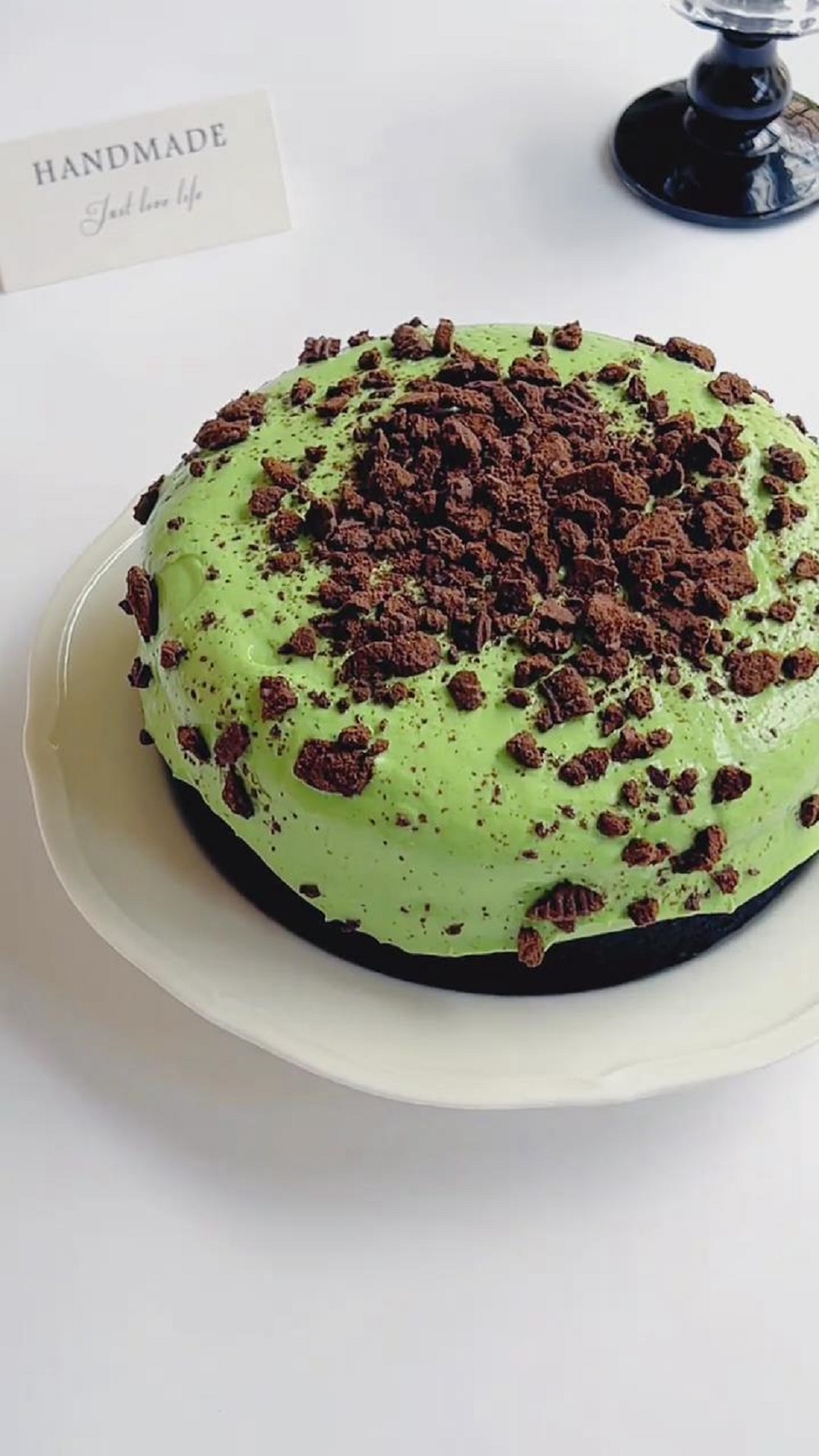 Matcha Oreo Lava Cake (No Frosting Needed!) - Cooking With Chun