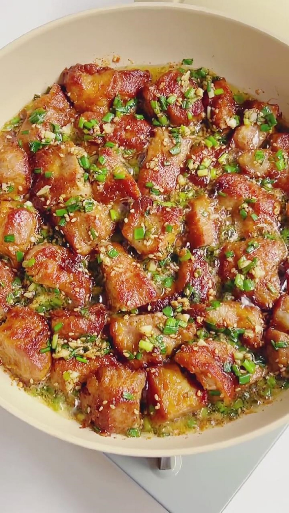 Pan-Fried Pork Chops with a Fragrant Salt-Scallion Sauce - Cooking With ...