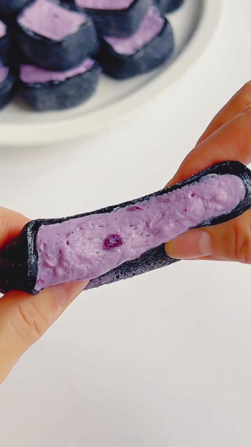 Blueberry Cheesecake Mochi Bites - Cooking With Chun