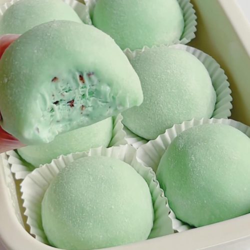 Matcha Cream Cheese Daifuku (Soft & Chewy Mochi Treat) - Cooking With Chun