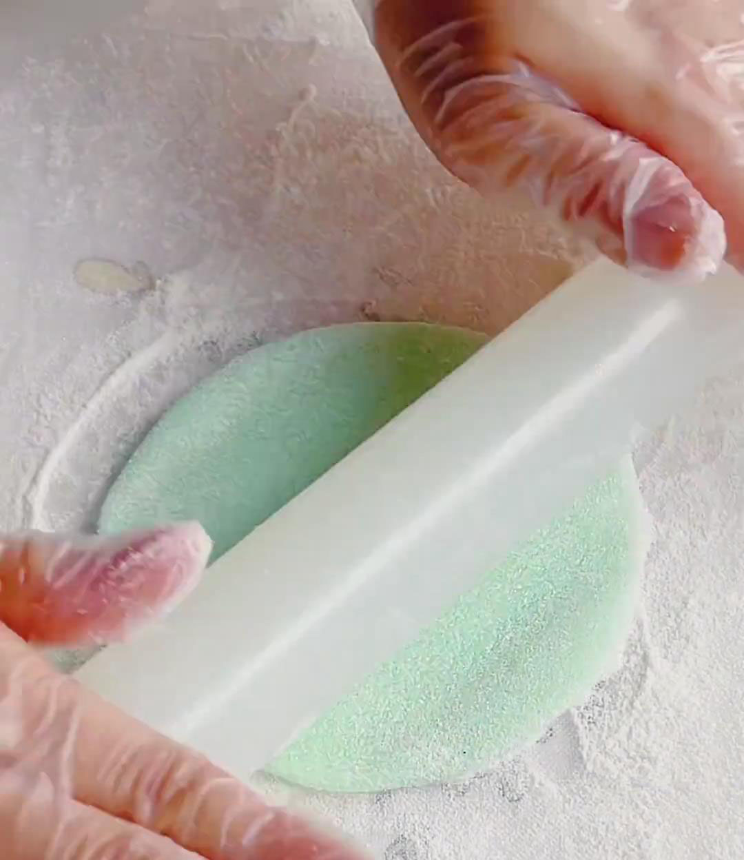 Mint Chocolate Cream Cheese Daifuku (Japanese Mochi Dessert) - Cooking ...