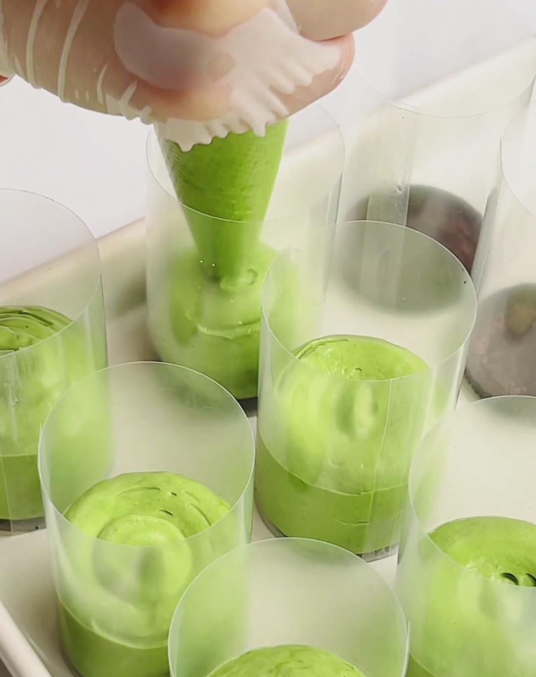 Homemade Matcha Oreo Ice Cream (Better Than Store-Bought!) - Cooking ...