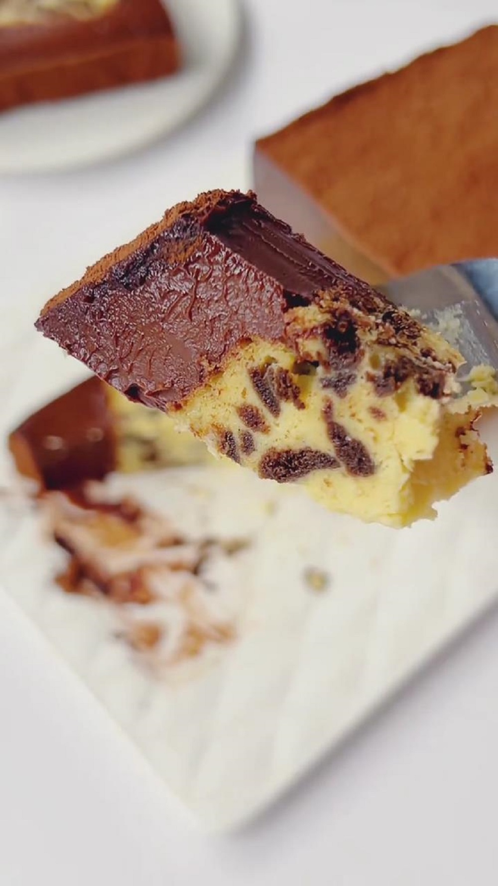 Chocolate Oreo Basque Cheesecake - Cooking With Chun