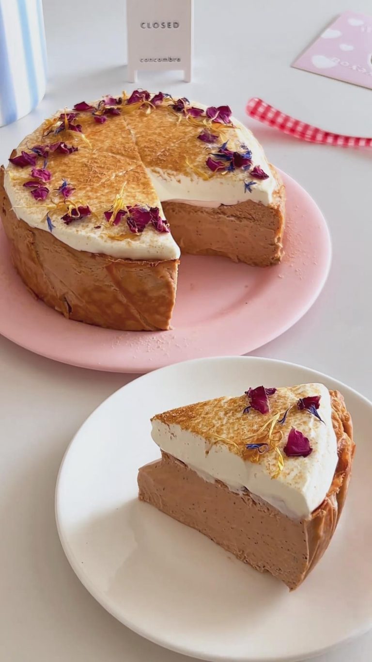 Thai Tea Basque Cheesecake (Rich & Creamy) - Cooking With Chun