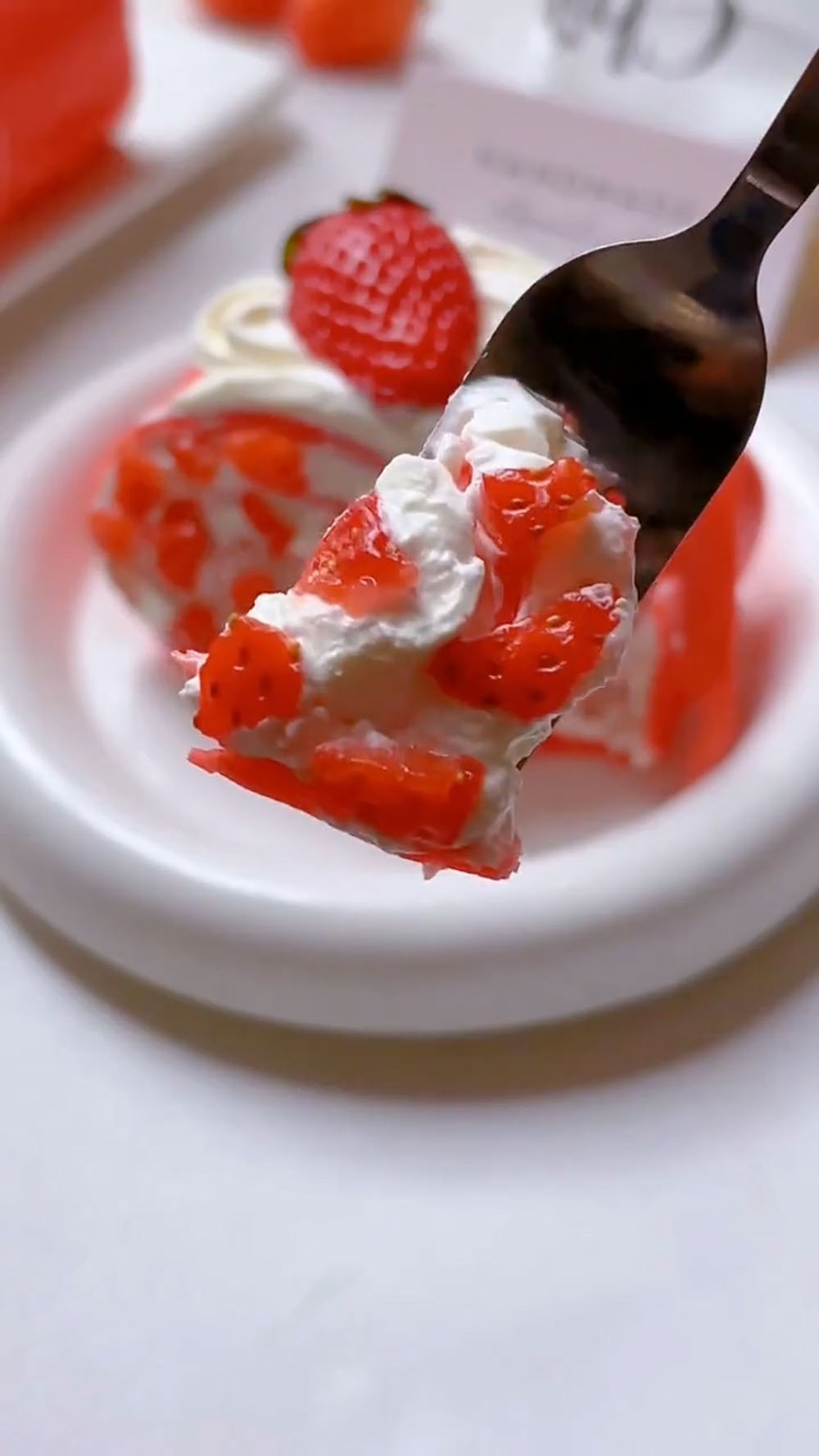 No-Bake Strawberry Crepe Roll – Soft, Creamy & Stunning - Cooking With Chun